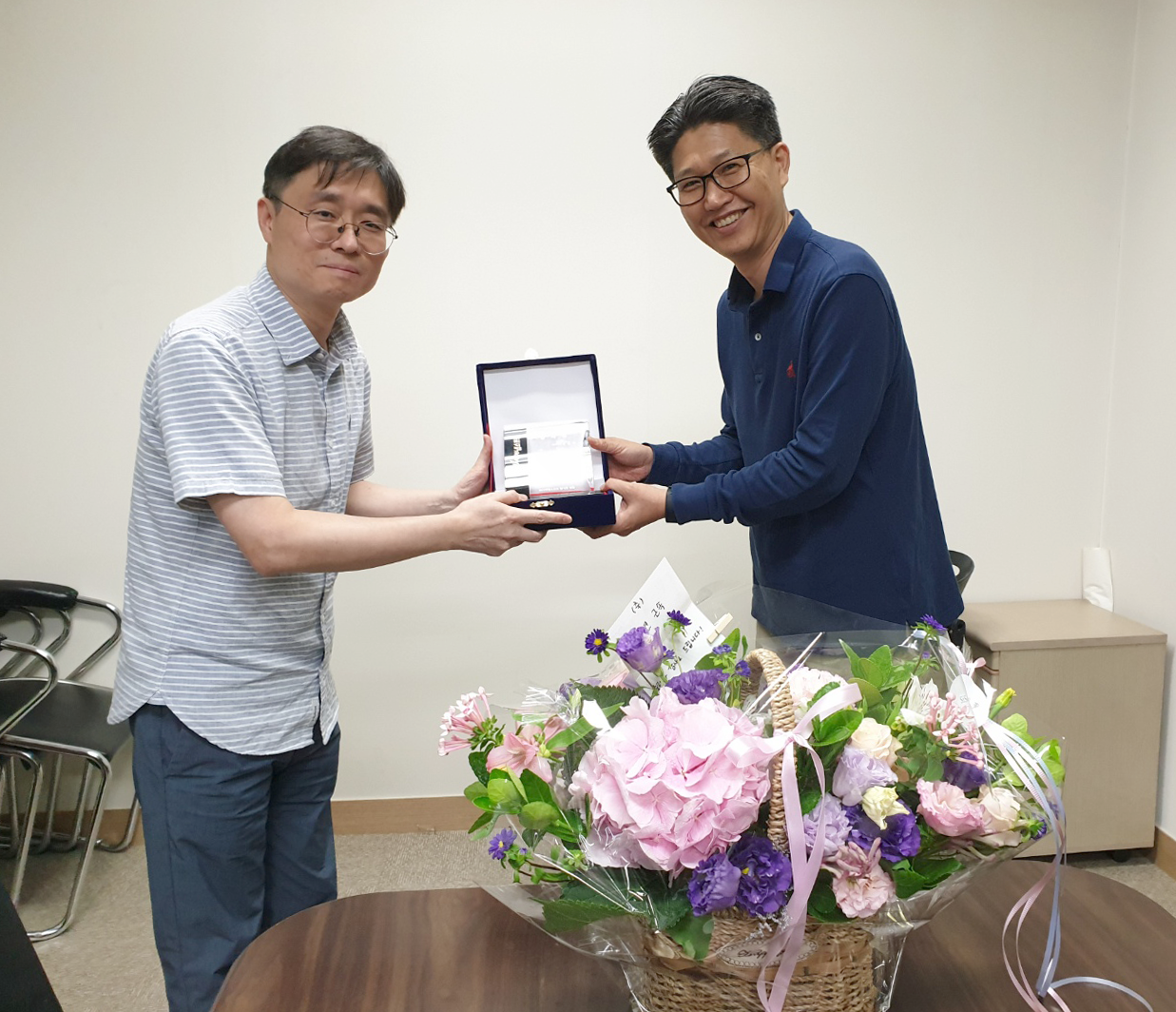 사이냅소프트와 함께 한 10주년 근속을 축하드립니다. - Synapsoft