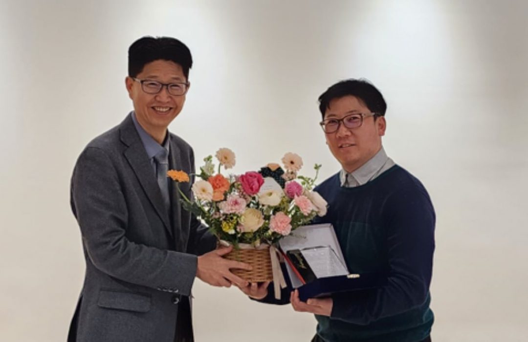 사이냅소프트 10주년 근속 ‘스무 번째 주인공’을 소개합니다! - Synapsoft